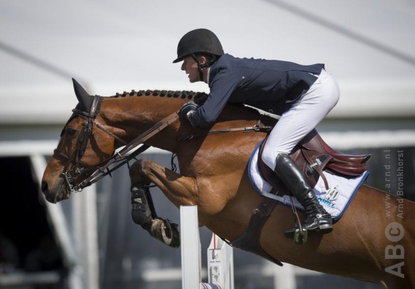 Michael Greeve weerstaat druk en pakt GP Eindhoven - Horses