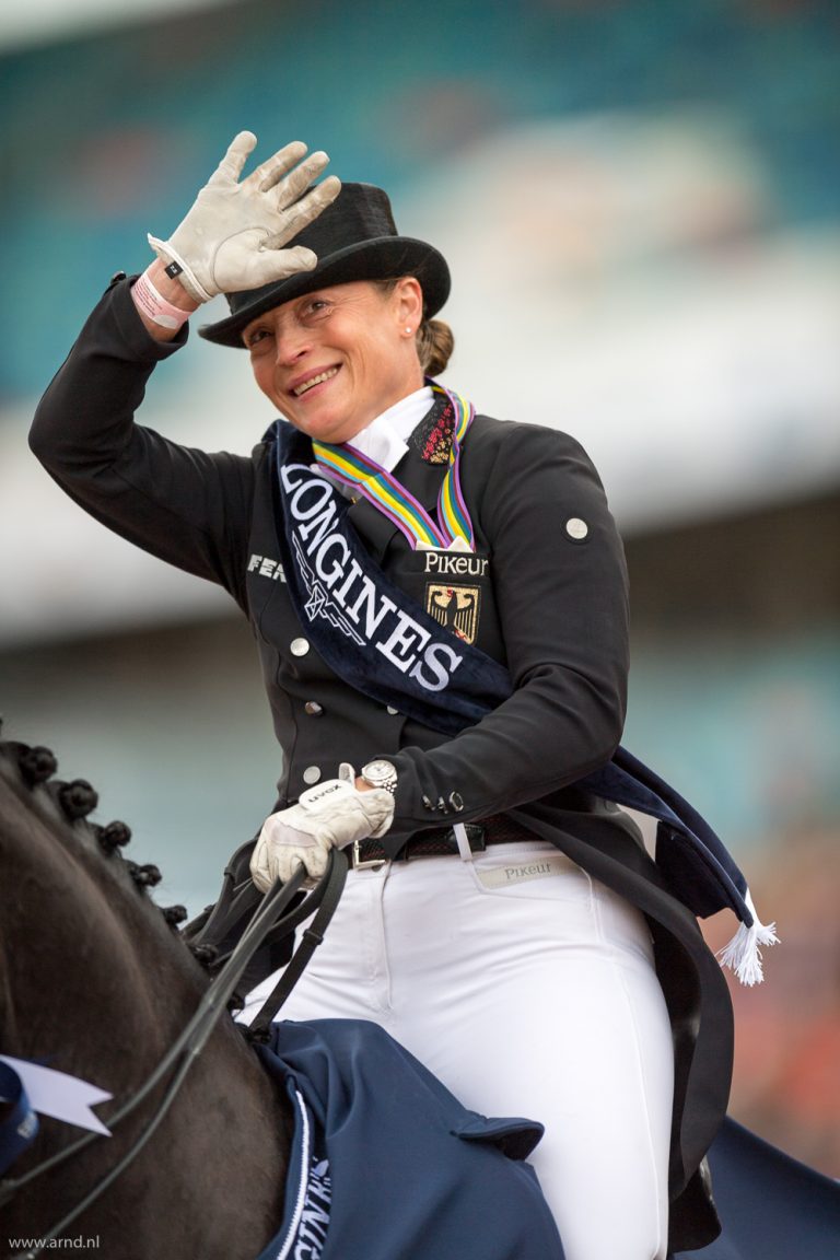 Isabell Werth wint met QC Flamboyant OLD finale Nürnberger Burg Pokal ...
