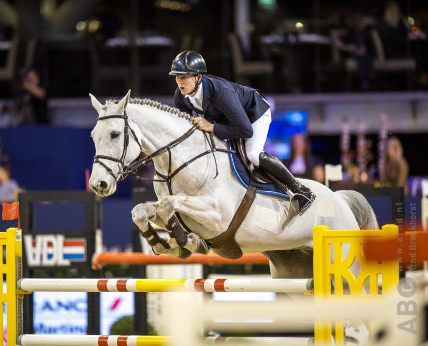 Derde plek voor Glenn Knoester op Sentower Park - Horses