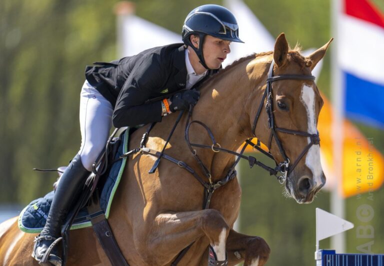 Tom Wachman bekroont internationaal debuut op Mans Thijssens I'm Here ...