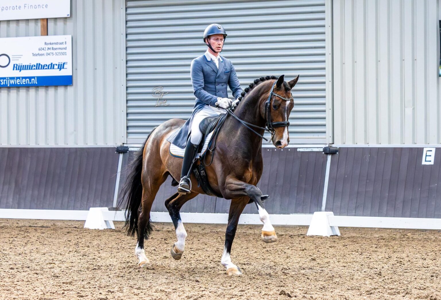 Diederik van Silfhout bovenaan met Zaragon en sterk terug met New ...